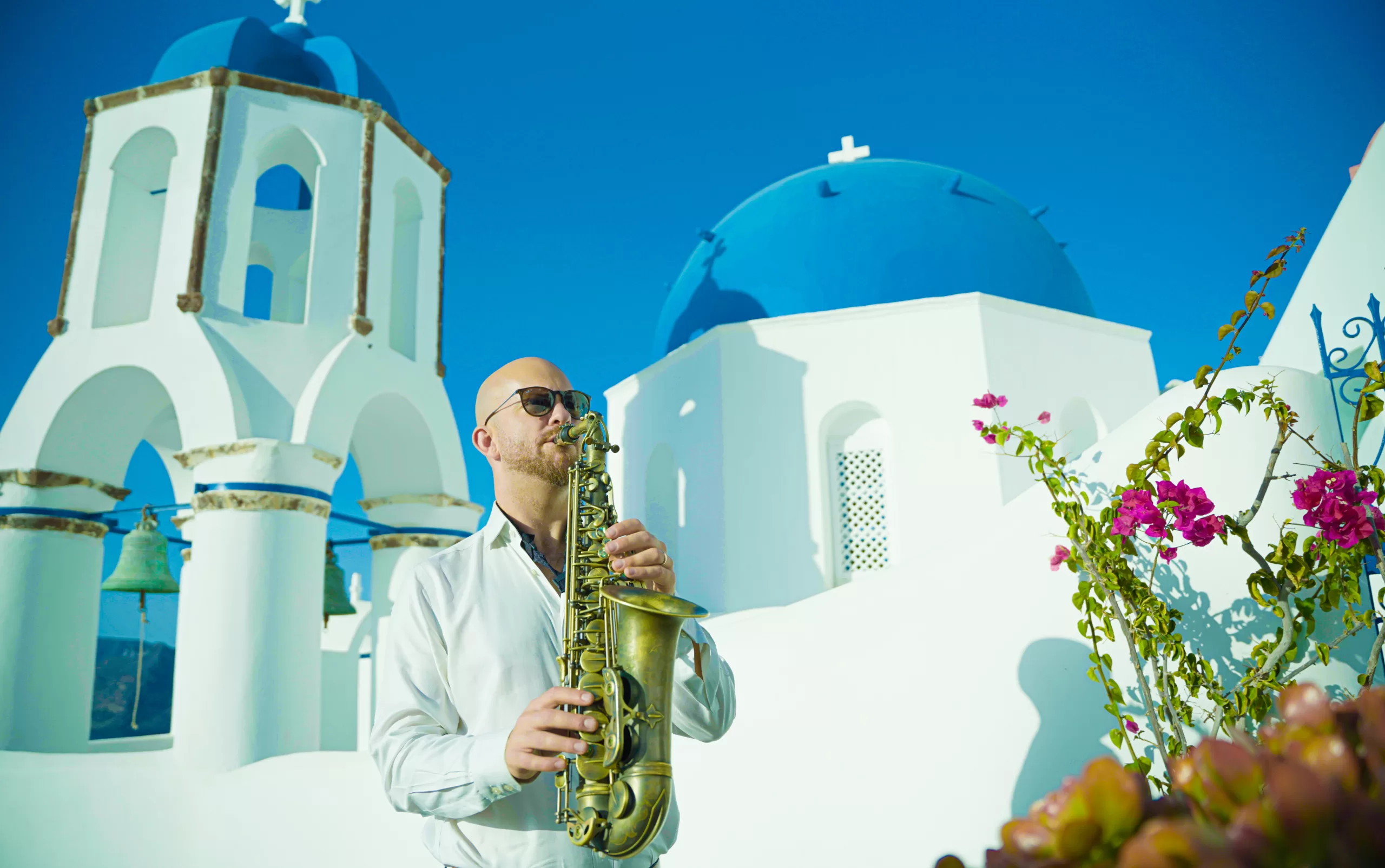 Santorini - Max on Sax